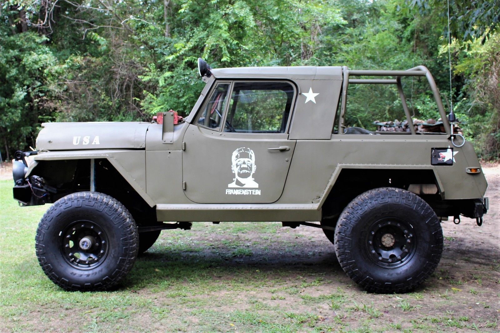 1967 Jeep Willys Jeepster Commando na prodej
