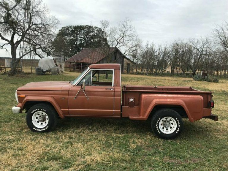 1982 Jeep J Series J 10 Pickup na prodej