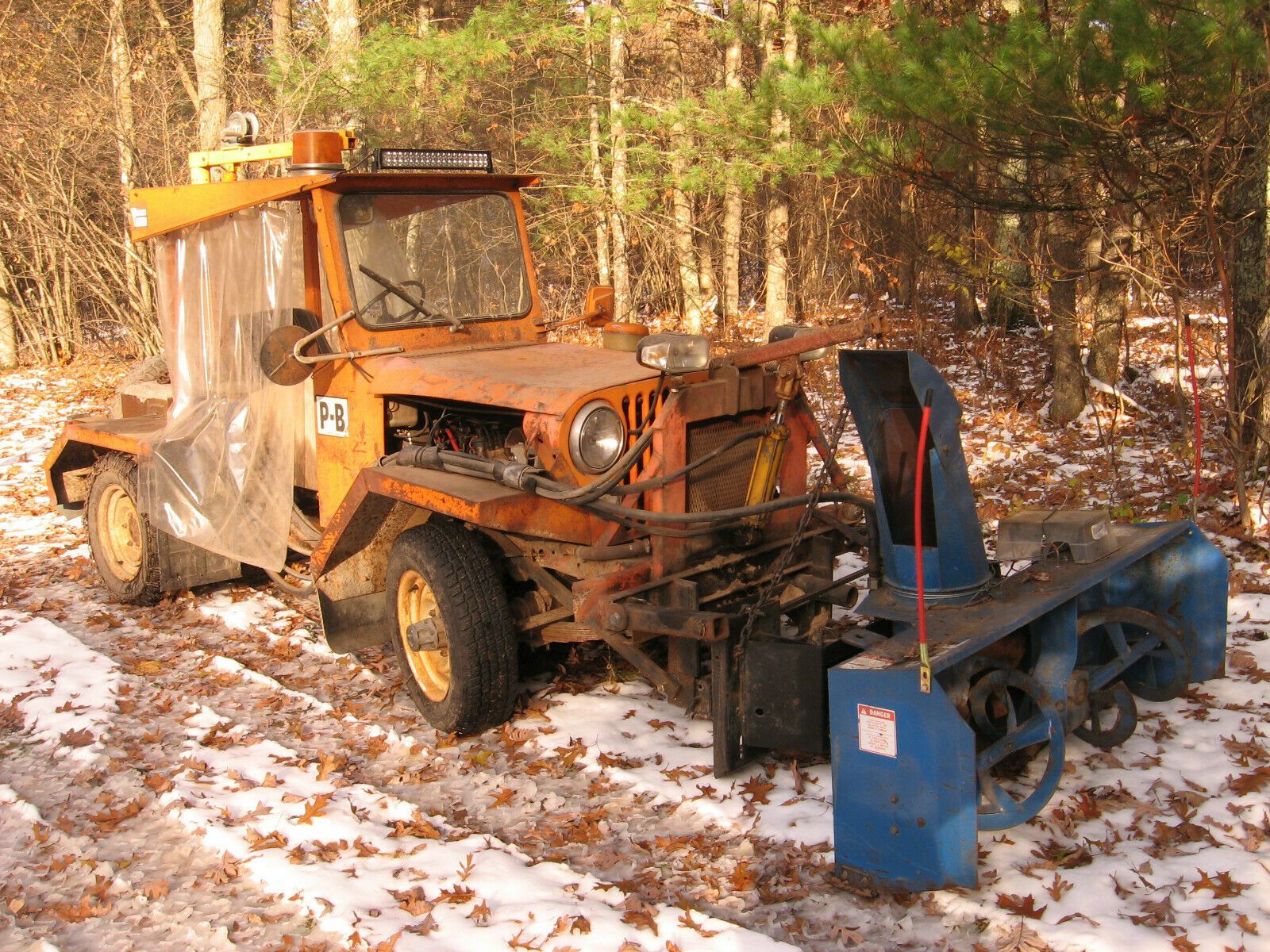 1975 Jeep CJ Loader / Snowblower na prodej