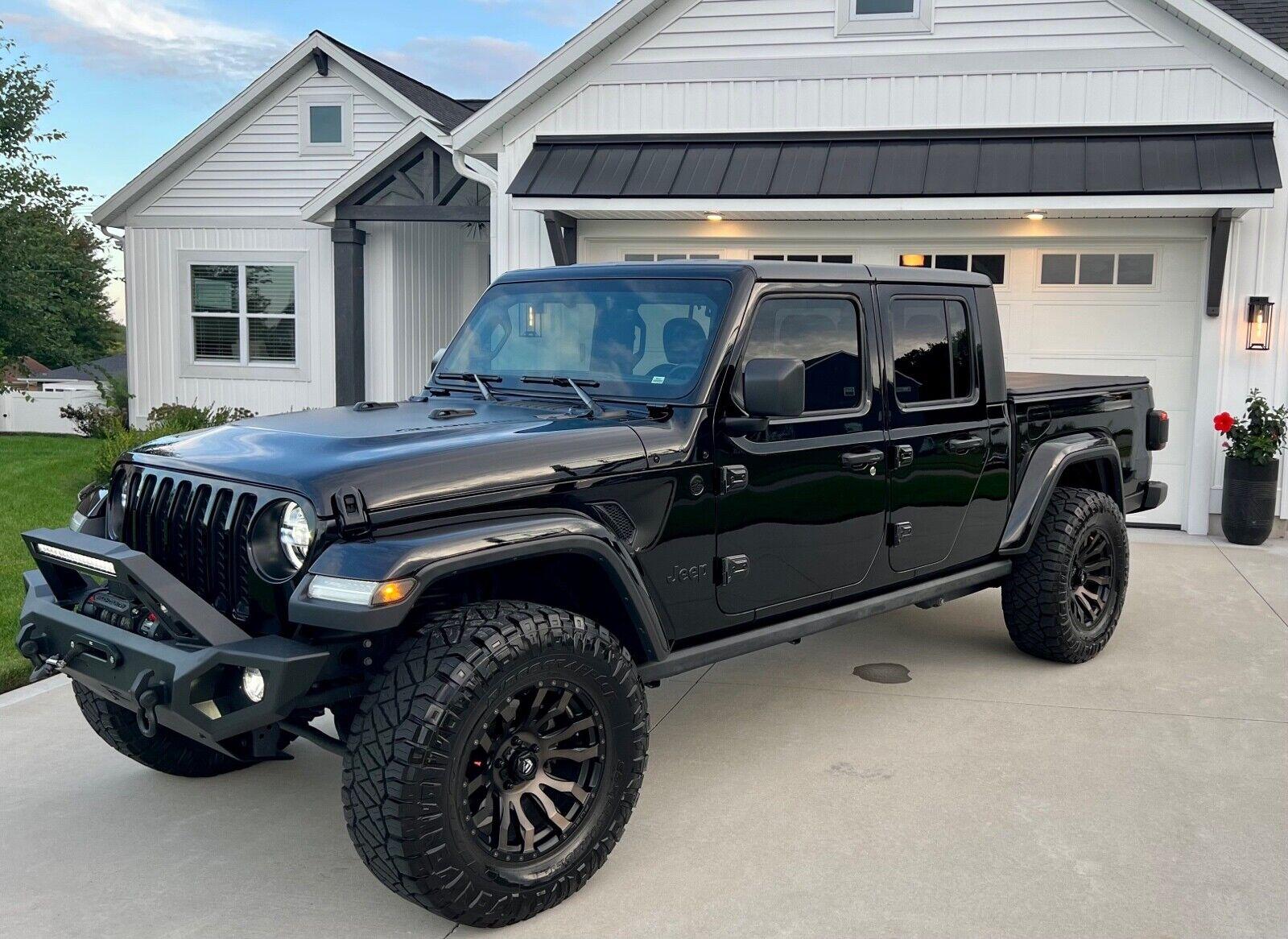 2020 Jeep Gladiator OVERLAND na prodej