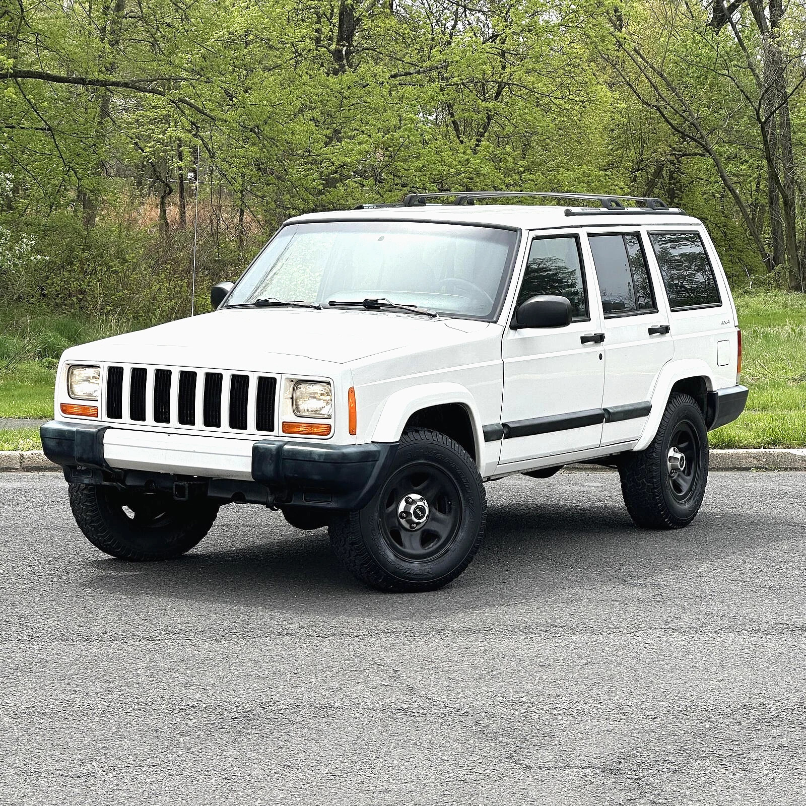 2001 Jeep Cherokee TJ CJ Liberty Wrangler Grand na prodej